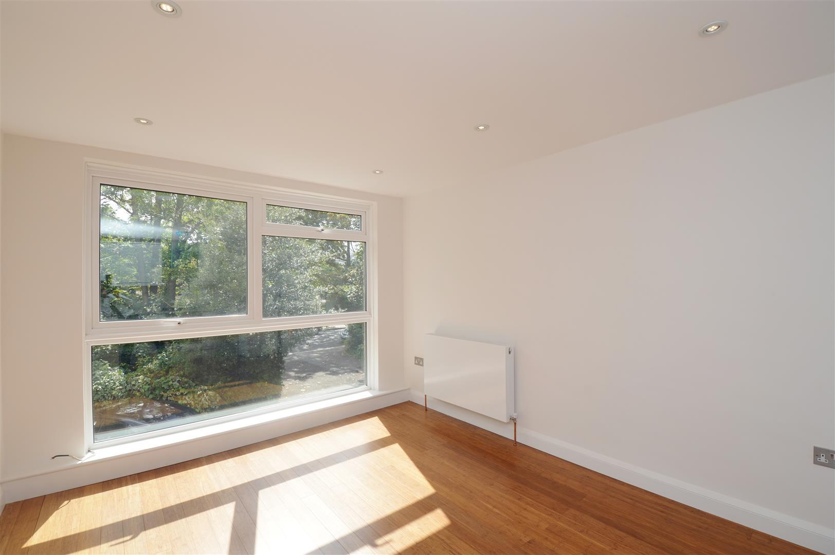 Madison Brook | Elizabeth Court, Teddington, TW11